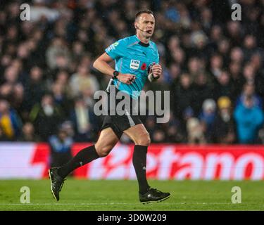 Referee Stuart Attwell during the Leeds United v Arsenal Premier League ...