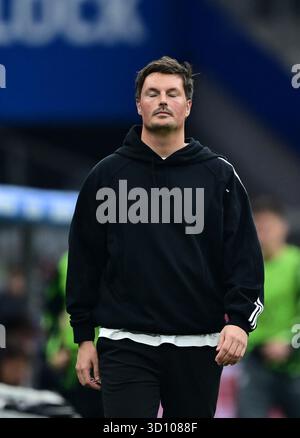 Trainer Merlin Polzin (HSV Hamburg) with team HSV Hamburg after the ...