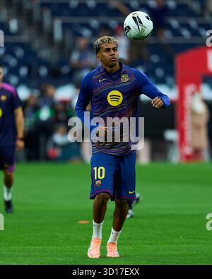 FC Barcelona player (10) Lamine Yamal during LaLiga EA Sports match ...