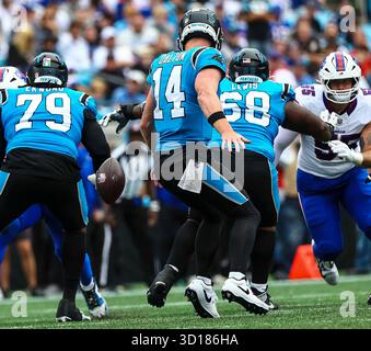 Buffalo Bills Tyrell Shavers (14) walks off the field at halftime ...