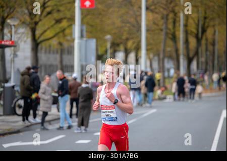 Freek Van De Weerd At The TCS Amsterdam Marathon At Amsterdam The ...