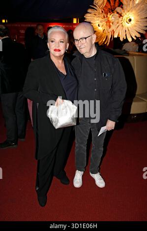 Angelika Milster, Ehemann Andre Bauer bei Künstler gegen Aids - Die ...