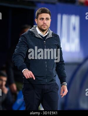CA Osasuna head coach Alessio Lisci during the La Liga EA Sports match ...