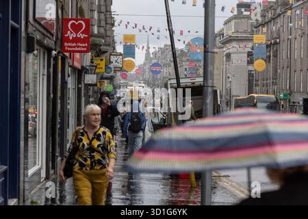 Views of Union Street main shopping street which has many vacant ...