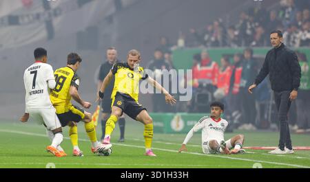 from left: Julian Ryerson, Nathaniel Brown (Frankfurt) Frankfurt ...