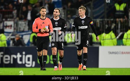 From left: Referee Daniel Schlager, Ibrahim Maza (Leverkusen) Sinsheim ...