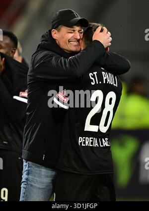 Final celebration, Coach Alexander Blessin (St. Pauli) Hamburg ...