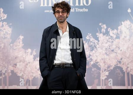 Actor David Verdaguer poses at the photocall of the film 'Siempre es ...