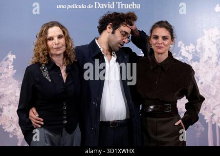 David Verdaguer, Isabelle Renauld and Amaia Salamanca attend the ...