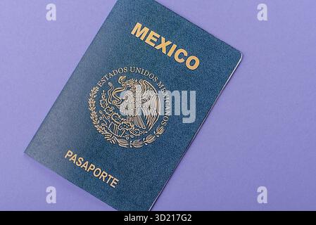 Mexican passport for travelling, flying and doing business. Mexico ...