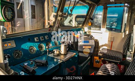 Europhoenix class 37 diesel locomotive No. 37800 "Cassiopeia" at ...