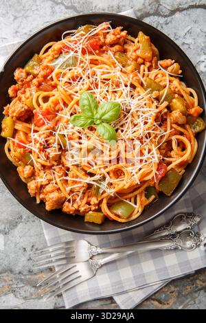 Chicago Spaghetti with sausage, beef, green peppers, and bold tomato ...
