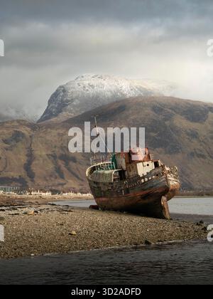 Corpach shipwreck under Ben Nevis with stunning double rainbow and ...