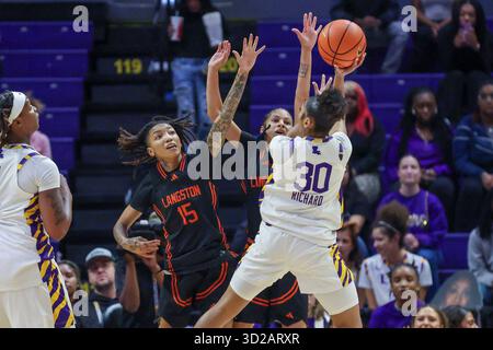 LSU Tigers guard Jada Richard (30) brings the ball up the court during ...
