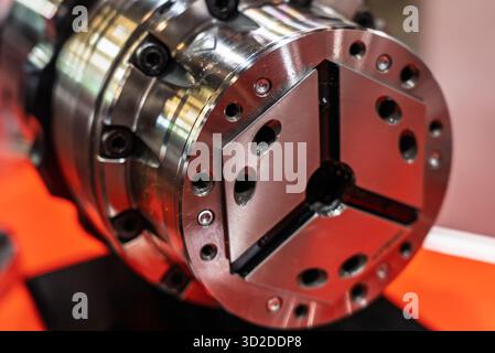 Large lathe chuck. Lathe with large chuck. Part clamping systems in CNC ...