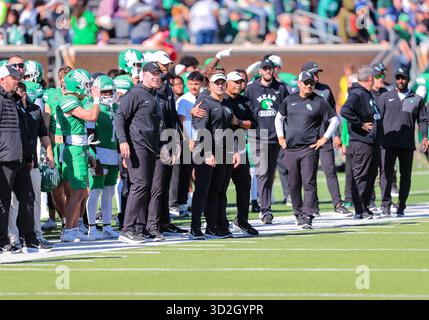 North Texas head coach Eric Morris walks the sideline during an NCAA ...