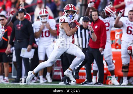 Indiana wide receiver Charlie Becker (80) makes a 10-yard catch ...