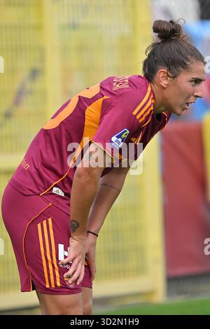 Valentina Bergamaschi of A.S. Roma Femminile celebrates after scoring ...