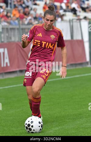 Valentina Bergamaschi of A.S. Roma Femminile celebrates after scoring ...