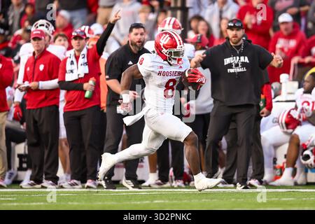 Indiana running back Kaelon Black (8) celebrates with teammates after ...