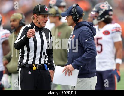 November 9, 2025: Chicago Bears Head Coach Ben Johnson looks on during ...