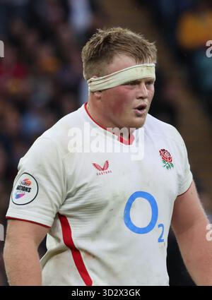 Fin Baxter of England during the Quilter Nations Series 2025 match ...