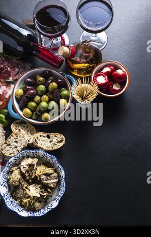 Spanish tapas, food border background overhead view Stock Photo - Alamy