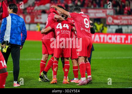 Team of AC Monza win celebrate during the Italian championship Serie B ...
