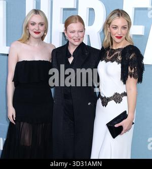 Dakota Fanning, Sarah Snook and Abby Elliott attend Peacock's 'All Her ...