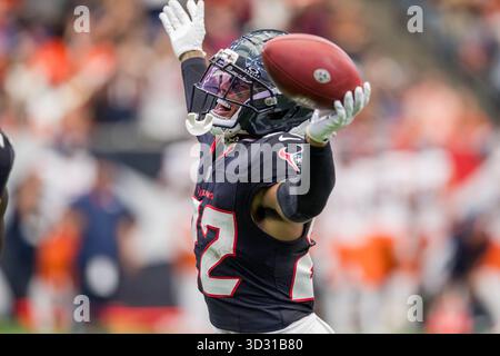 Houston Texans cornerback Jaylin Smith arrives for the NFL football ...