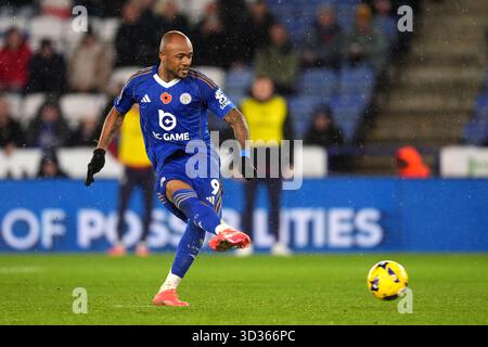 Jordan Ayew of Leicester City scores to make it 1-0 during the Sky Bet ...