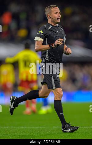 referee David Webb during the Sky Bet Championship match Sheffield ...