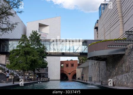 Sant Lucía Riverwalk. Monterrey, Nuevo León, México Stock Photo - Alamy