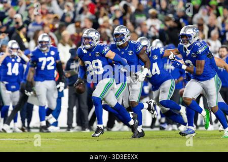 Seattle Seahawks safety Ty Okada (39) lines up during the second half ...