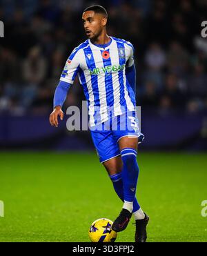 Sheffield Wednesday's Max Lowe during the Sky Bet Championship match at ...