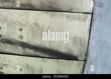 Riveted fuselage skin of a military aircraft Stock Photo - Alamy