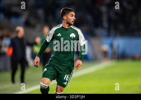MALMÖ 2025-11-16 FC Rosengård's Emma Jansson and Linköping FC's Malin ...