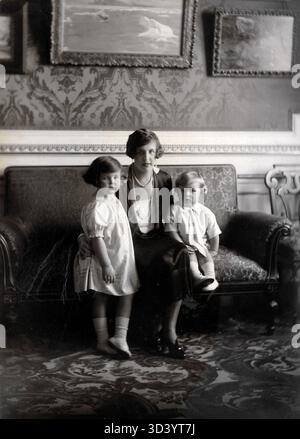 Prince Rainier and Princess Antoinette of Monaco Stock Photo - Alamy