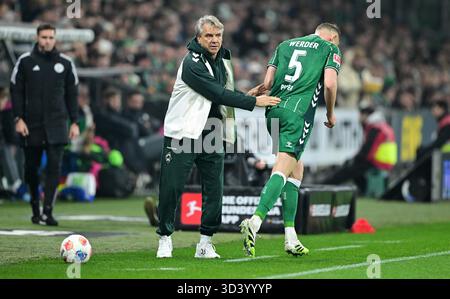 from left Trainer [coach] Steffen Baumgart (Union), TV expert Nils ...