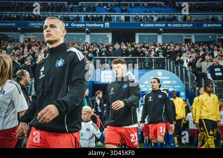 Nicolai Remberg (HSV Hamburg Hamburg, #21) crashes with the ball GER ...