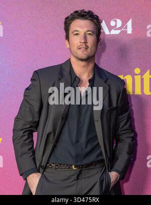 Ny. 08th Nov, 2025. Miles Teller, Keleigh Sperry Teller at arrivals for ...