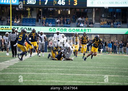 November 1, 2025: Virginia wide receiver Trell Harris (11) celebrates ...