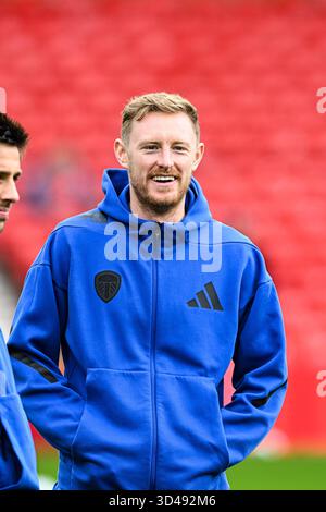 Sean Longstaff Of Leeds United Arrives during the Leeds United v ...