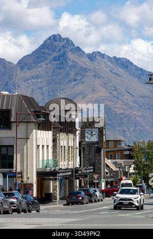 Queenstown Town Centre and the clock tower building, Queenstown, Otago ...
