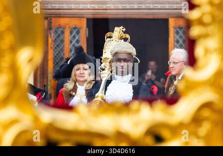 Lady Mayor of London Dame Susan Langley (left) listens to Prime ...
