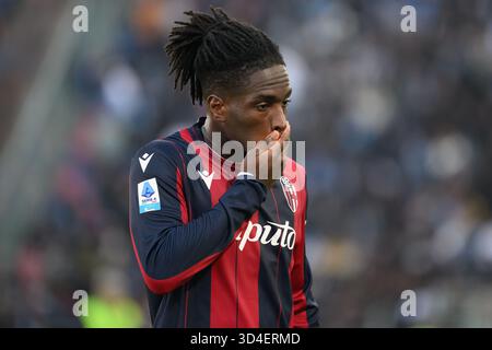Jonathan Rowe of Bologna FC in action during the Serie A football match ...