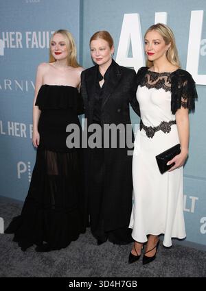 All Her Fault Sarah Snook & Dakota Fanning Stock Photo - Alamy