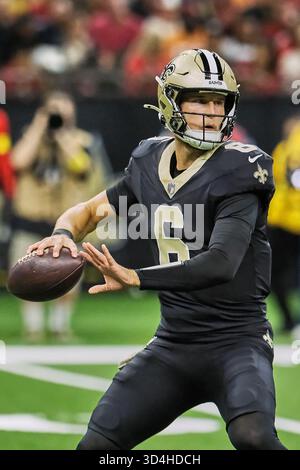 New Orleans Saints quarterback Tyler Shough (6) warms up prior to an ...