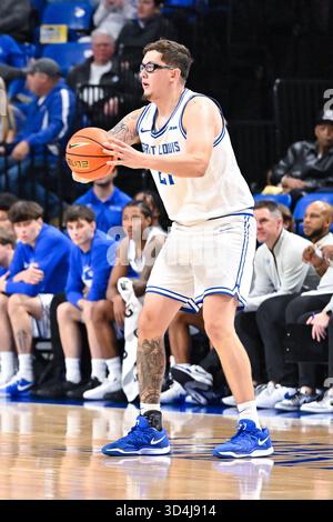 NOVEMBER 21, 2025: Saint Louis Billikens guard Dion Brown (13) puts up ...