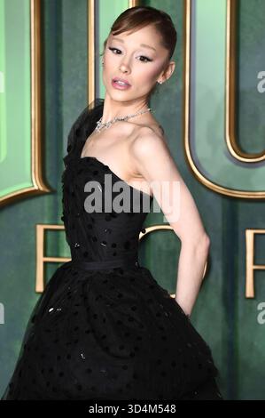 Ariana Grande at arrivals for WICKED: FOR GOOD Premiere, David H. Koch ...